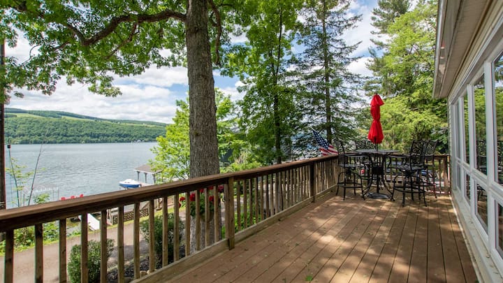 Golden Retreater: Pet Friendly On Keuka Lake! - Bully Hill Vineyards, Hammondsport