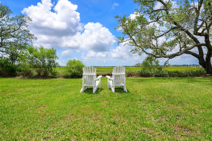 Casita Rosa | 1br With Marsh Views! - Charleston, SC
