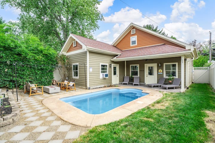The Paper Plane: Pool|sauna|poker Room|sleeps 8 - Dayton, OH