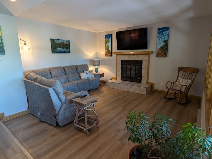 In-town Durango Getaway | Pool | Hot Tub - Durango, CO