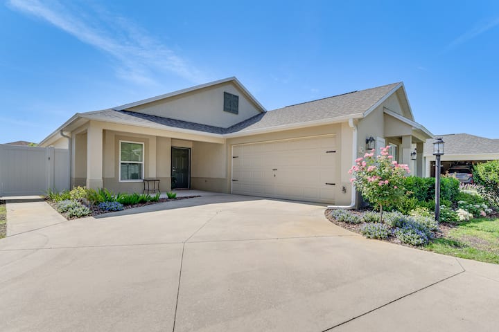 < 1 Mi To Brownwood Paddock Square: Home W/ Patio! - The Villages, FL