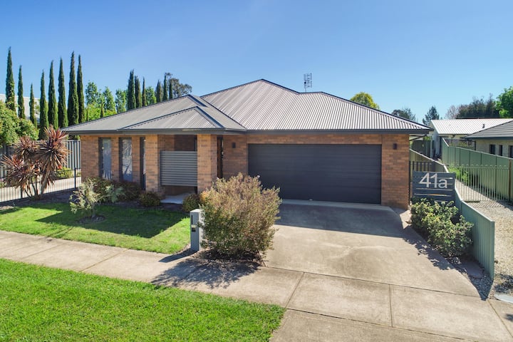 Apres 2- Dog Friendly - Mansfield