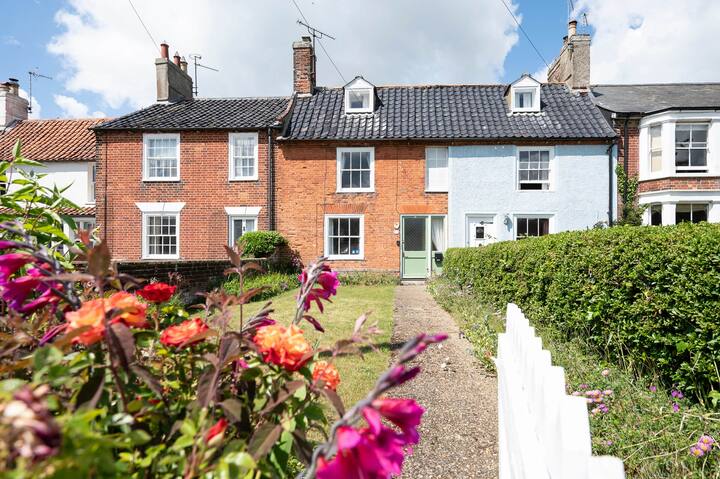 Bovis Cottage - Southwold