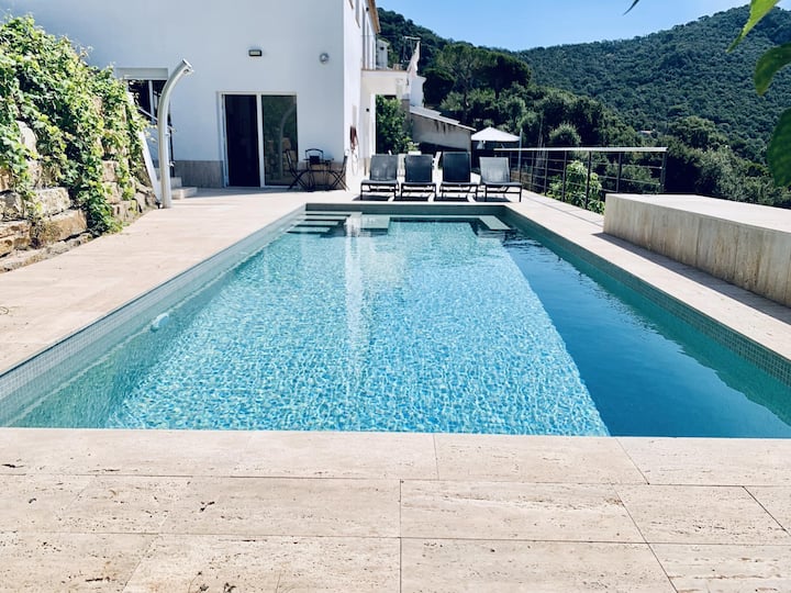 Vacances En Famille, Piscine Privée Et Vues - Llagostera