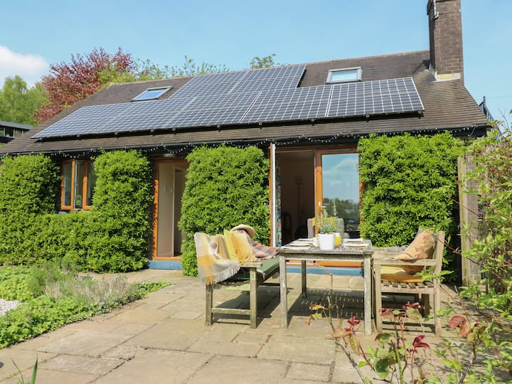 Barks Cottage - Leek