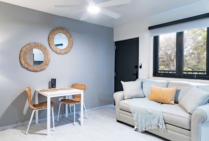 Villas Del Mar 4 · Beachfront Bliss + Walk To Dine - Dorado