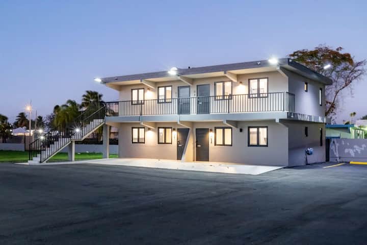 Villas Del Mar Bldg 1 · 8 Br Retreat By The Shore - Dorado