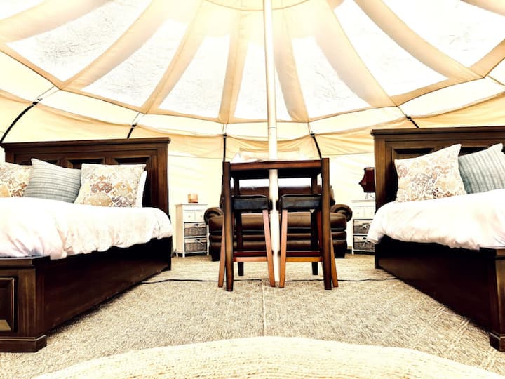 Yurt On River, Glamping! + Breakfast (G) - Buena Vista