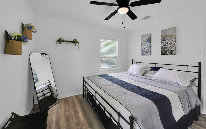 Texas Cottage In Belton | New Remodel | Near Expo - Temple, TX