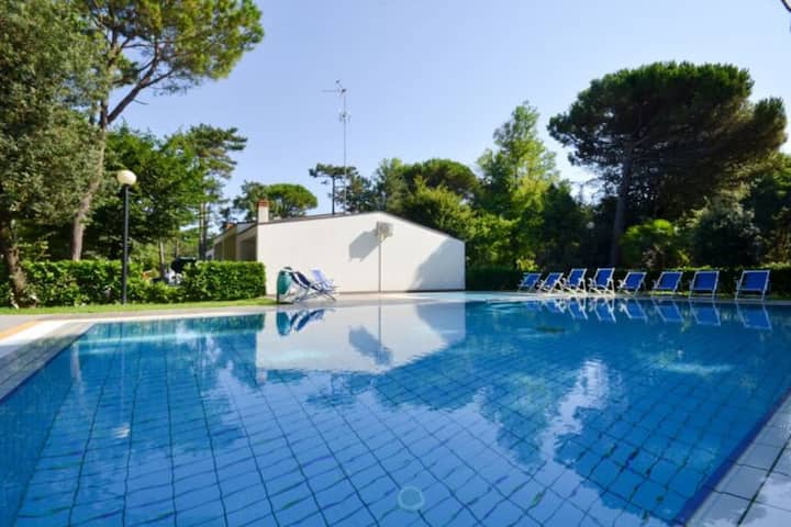 Bel Appartement De Vacances Avec Espace Extérieur - Caorle