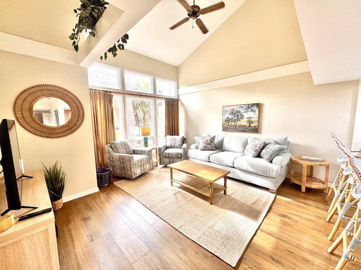 Salty Egret-access To 3pools, Hot Tub, Pickleball! - Edisto Beach, SC