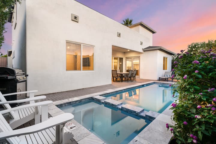 Scottsdale Stunner - Luxe Stay Near Old Town - Scottsdale, AZ