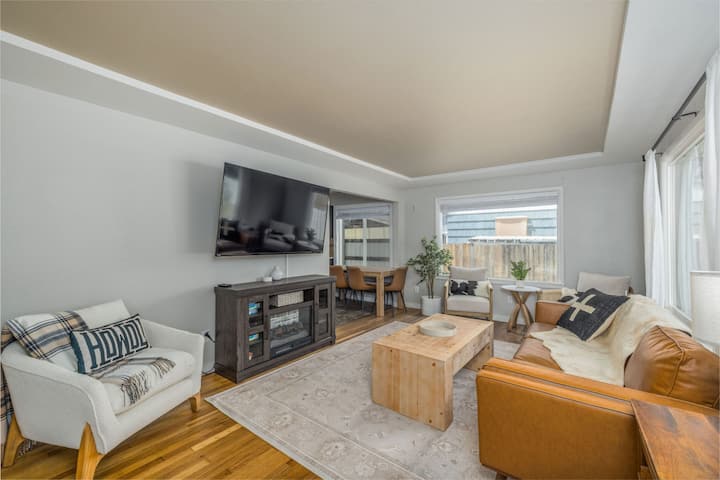 Tribe And Vibe In Cda Modern Home Near Lake - Coeur d'Alene, ID