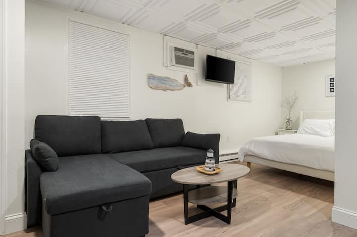 "Frenchman's Refuge" - Steps To Sylvan's Sand! - Verona, NY