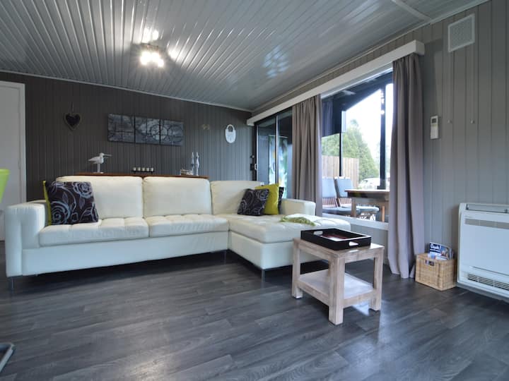 Chalet Dans Un Parc Avec Un éTang De Pêche - Westerlo