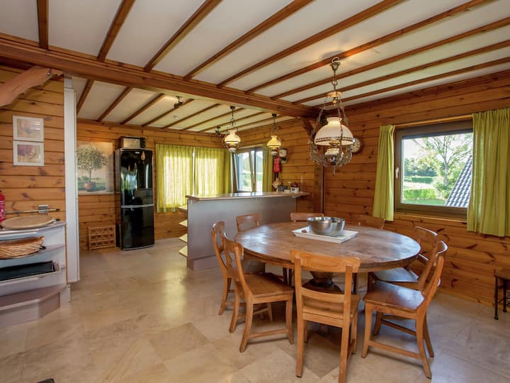 Retraite Avec Vue Sur La Vallée De Rendeux - Rendeux