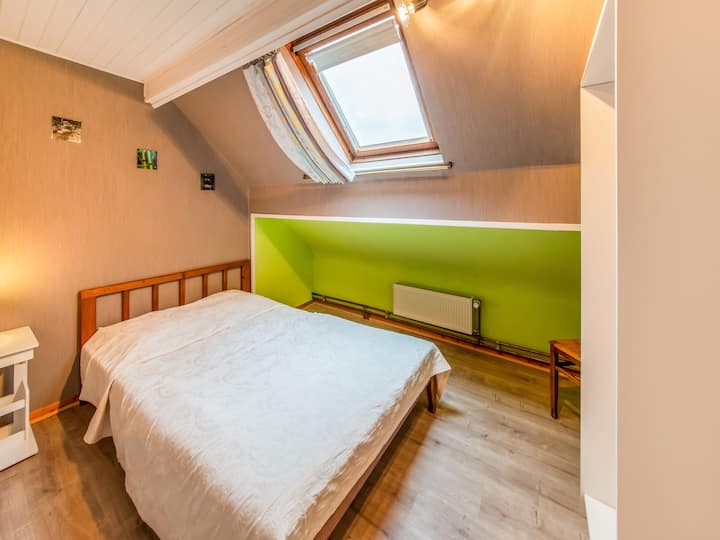 Maison De Vacances Moderne à Lavacherie - Saint-Hubert