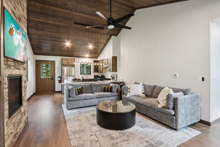 The Pine At Treetop Villas - Lake Delton, WI