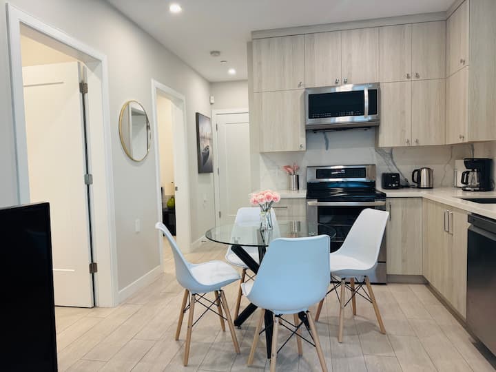Cozy 2br Suite, Private & Quiet! - Vancouver