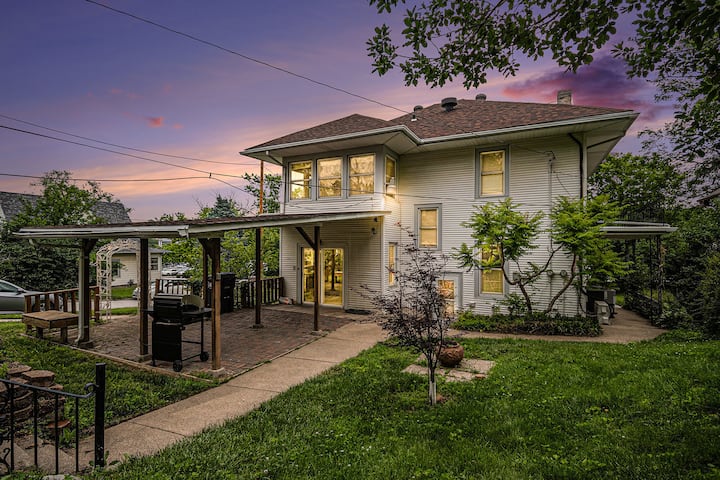 Cozy Boho Retreat, Blocks From Unmc - Omaha, NE