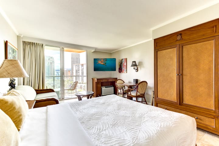 Bright Central Studio At Luana Hotel + Suites - Hawaï