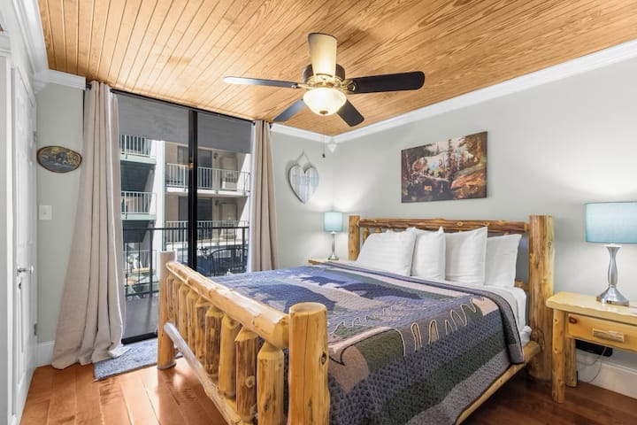 Powder Peak 115-heart Of Gatlinburg-sleeps 4 - Gatlinburg, TN