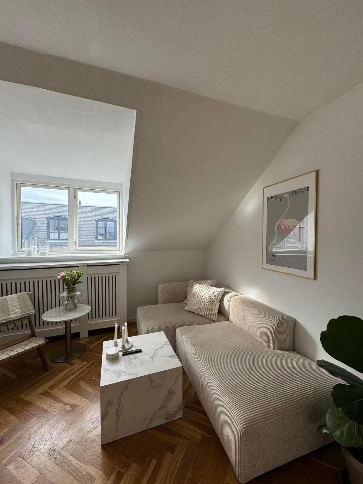 Stunning apt by the lakes - Apartments for Rent in Copenhagen, Denmark ...