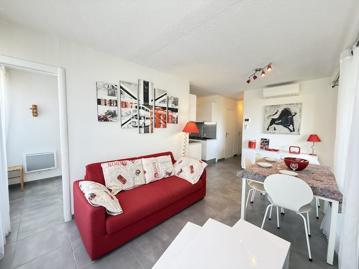Solydays Fleurie 1, Rdc Avec Piscine Et Parking - La Grande-Motte