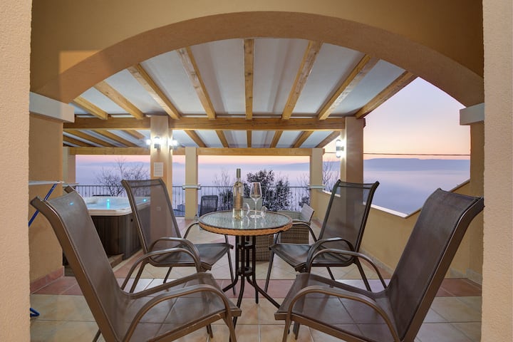 Sunset And Sea View Apartment - Happy Rentals - Senj