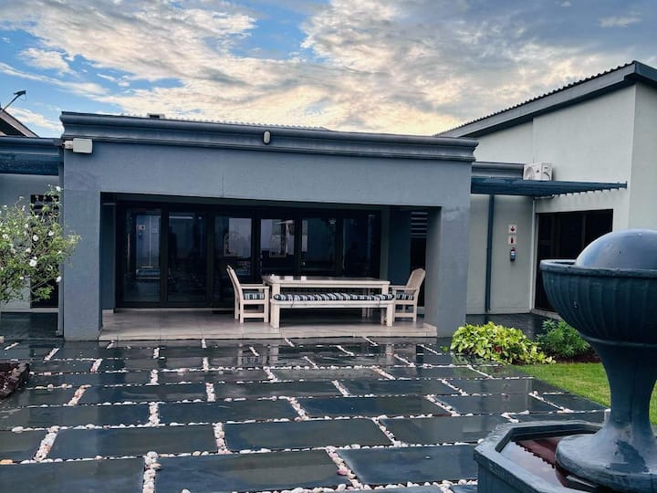 Executive Suite - Boshoek