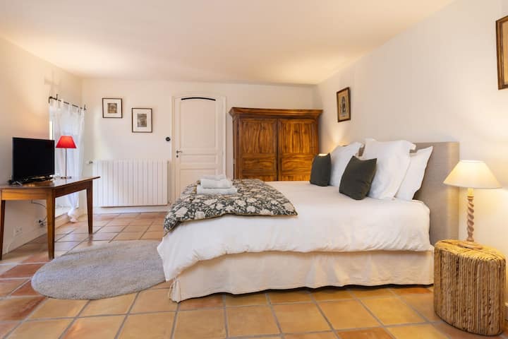 Chambre Familiale 2 Chambres - Le Cannet-des-Maures