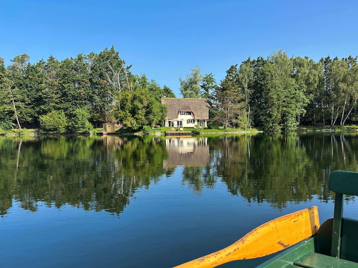 Magnifique Chaumière Avec Etang Privée Et Sauna - Jumièges