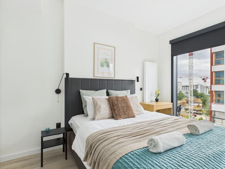 Near Daszyńskiego Metro | Prosta 69d Superapart - Warsaw