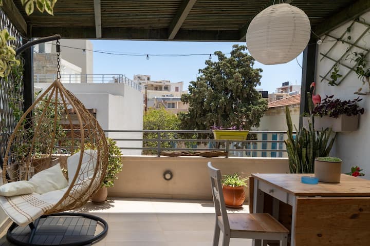 Eclectic Urban Nest - Aéroport d'Héraklion Níkos-Kazantzákis (HER)