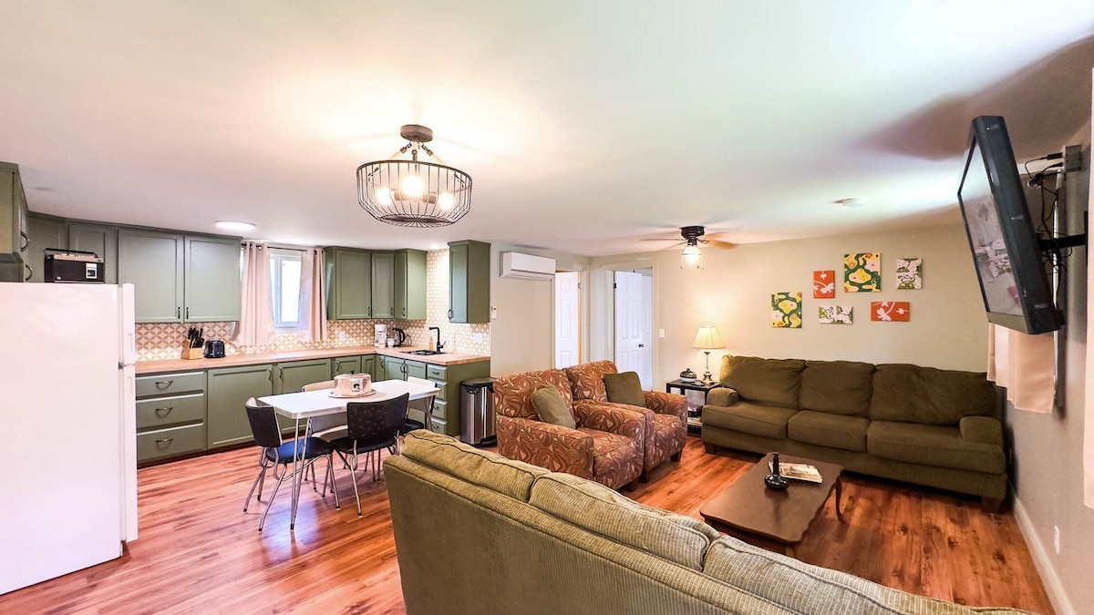 Wexford Cottage Une escapade nostalgique à Point Clark - Cottages à ...