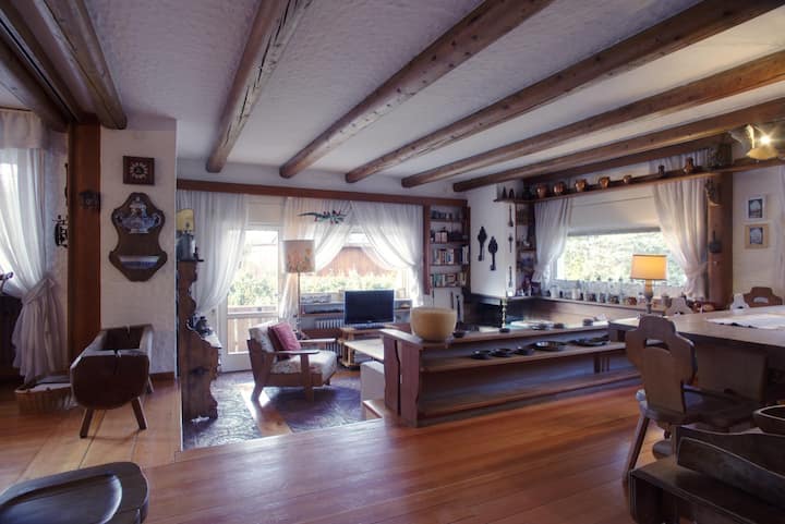 Villa Con Giardino In Zona Esclusiva - Cortina d’Ampezzo