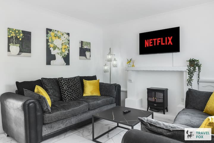 Lucy’s House - With Parking - Nottingham