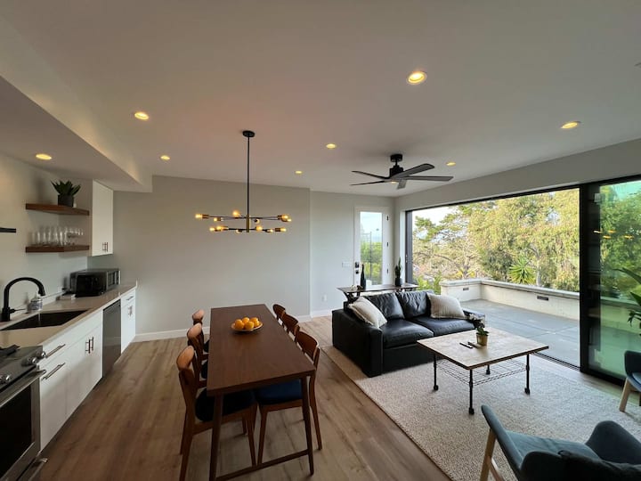 Serene 2br Del Mar Retreat W/ Bbq , Private Patio - Del Mar, CA