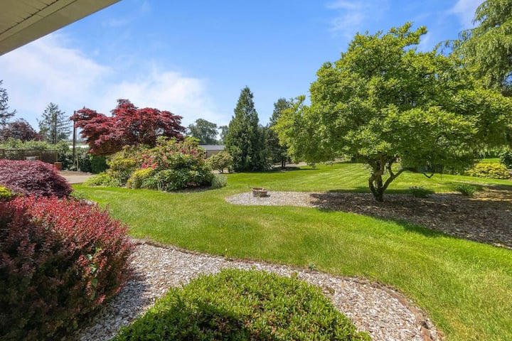 Pet Friendly, Fire Pit, Beautiful Acres, Tillamook - Tillamook, OR