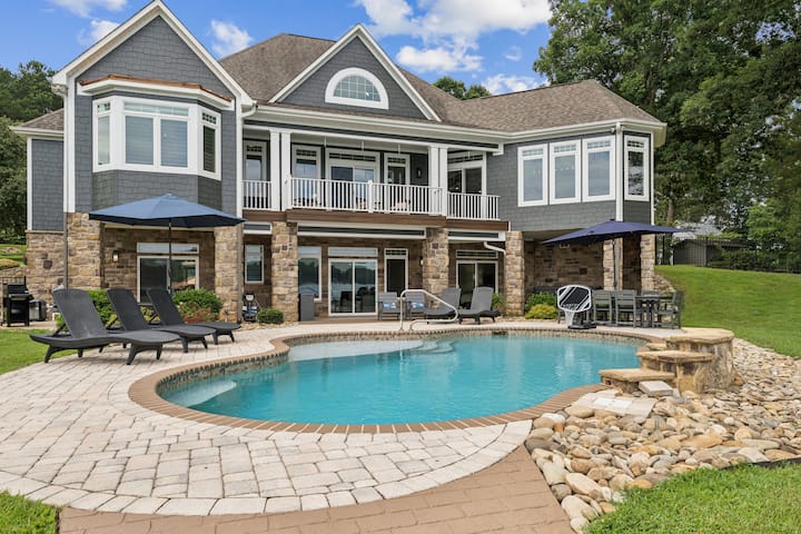 Waterfront Home- Pool Hot Tub - Ideal For Up To 16 - Denver, NC