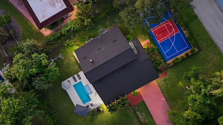 New Pickleball | Pool | Playset | 7 Min To Ami - Bradenton