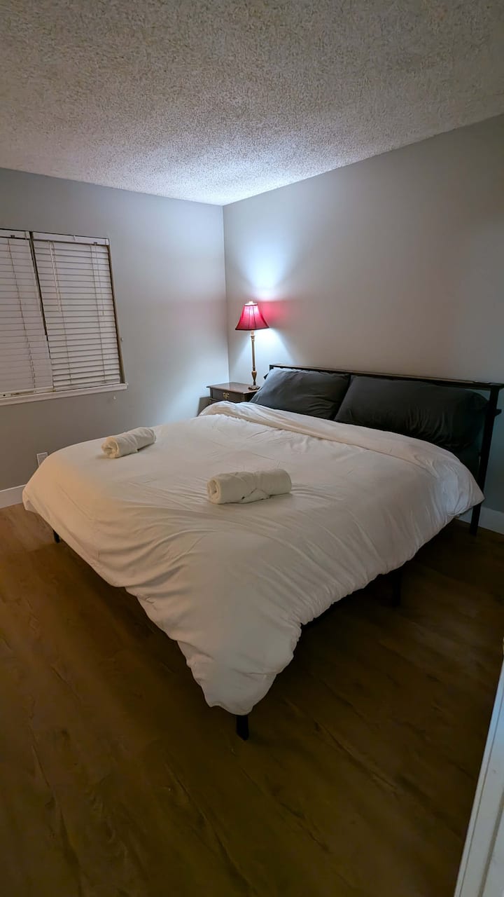 Spacious Home In Simi Valley, Ca - 西米穀