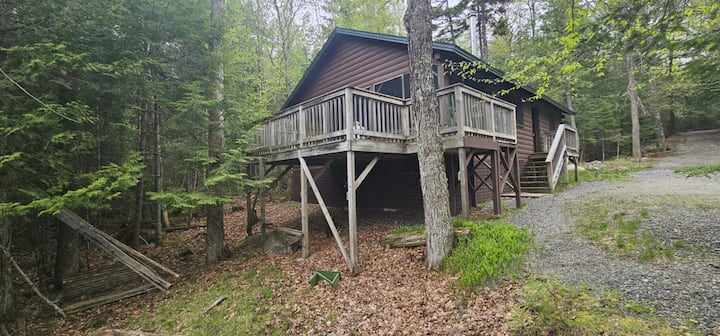 Offgrid Waterfront Cabin On Wilson Pong-lambertson - Moosehead Lake, ME