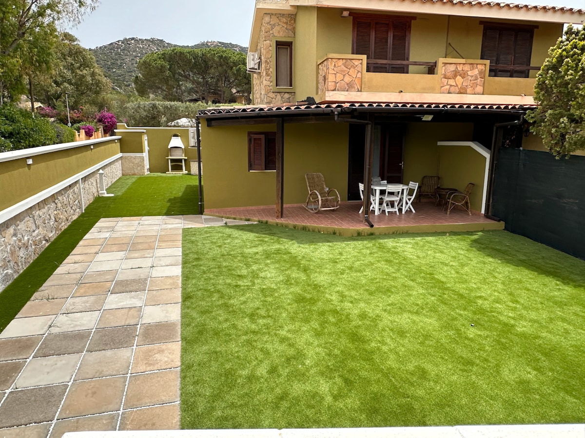 Villa Balbi - Houses for Rent in Torre Delle Stelle (Maracalagonis ...