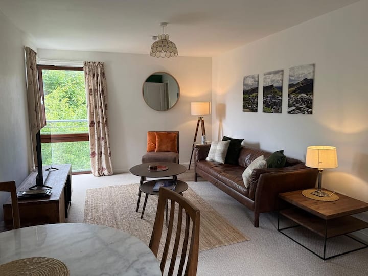 Cosy& Central 2  Bedrooms Apt - Edinburgh