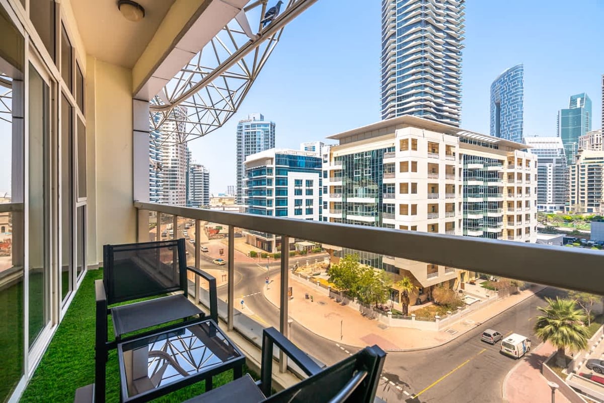 PVH | 2BR near Marina Promenade - Marina Pearl - Flats for Rent in ...