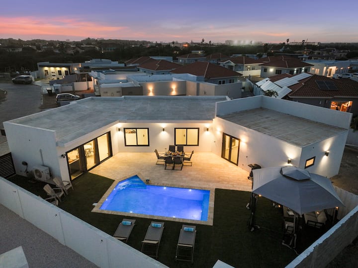 Entire 3br Villa|private Pool|mins To Palm Beach - Aruba