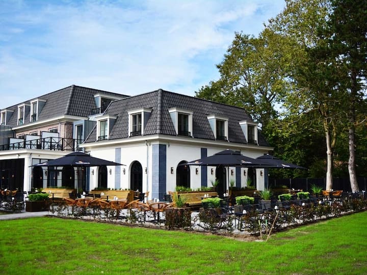 Relaxing Unit With Breakfast Near Beach - Renesse
