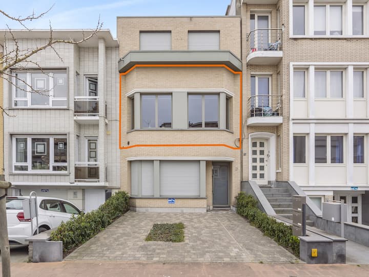 Pleasant Apartment Near The Seafront - Blankenberge