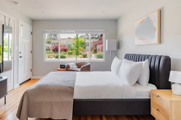 Blueground | Menlo Park, View, Nr Ravenswood Park - Palo Alto, CA